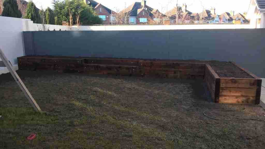 Raised Larch Sleeper Bed & Seating, Auburn Ave Colpe, Co.Meath ⋆ ...